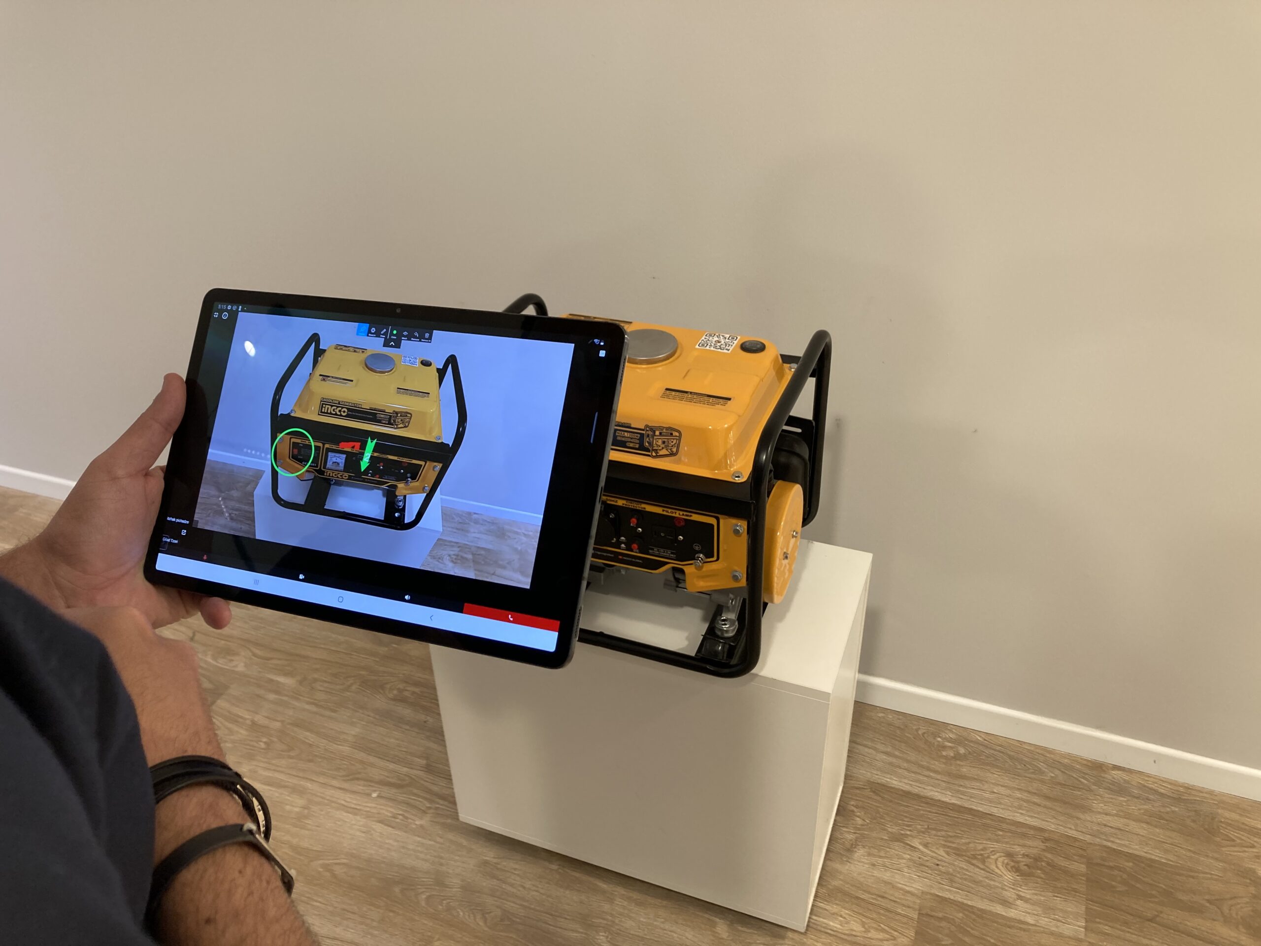 What is AR Authoring Software? AR is now revolutionizing | Frontline